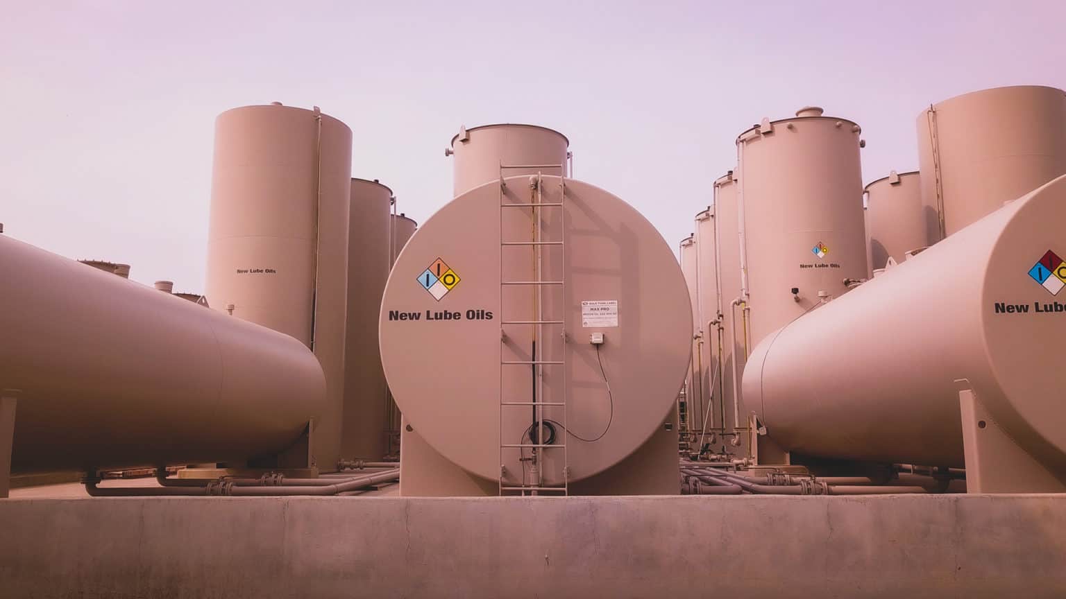 Bulk Fuel Supplier | Lubricant Distributor | Senergy Petroleum